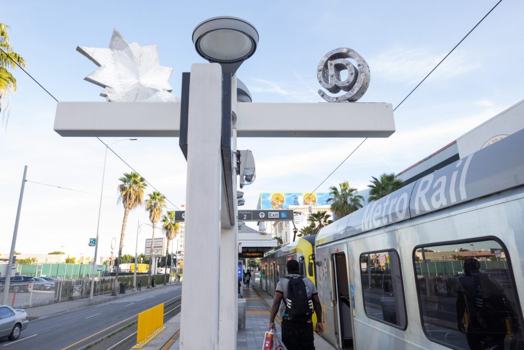 Meet Artist and Public Sculptor Mark Lere - LA Weekly