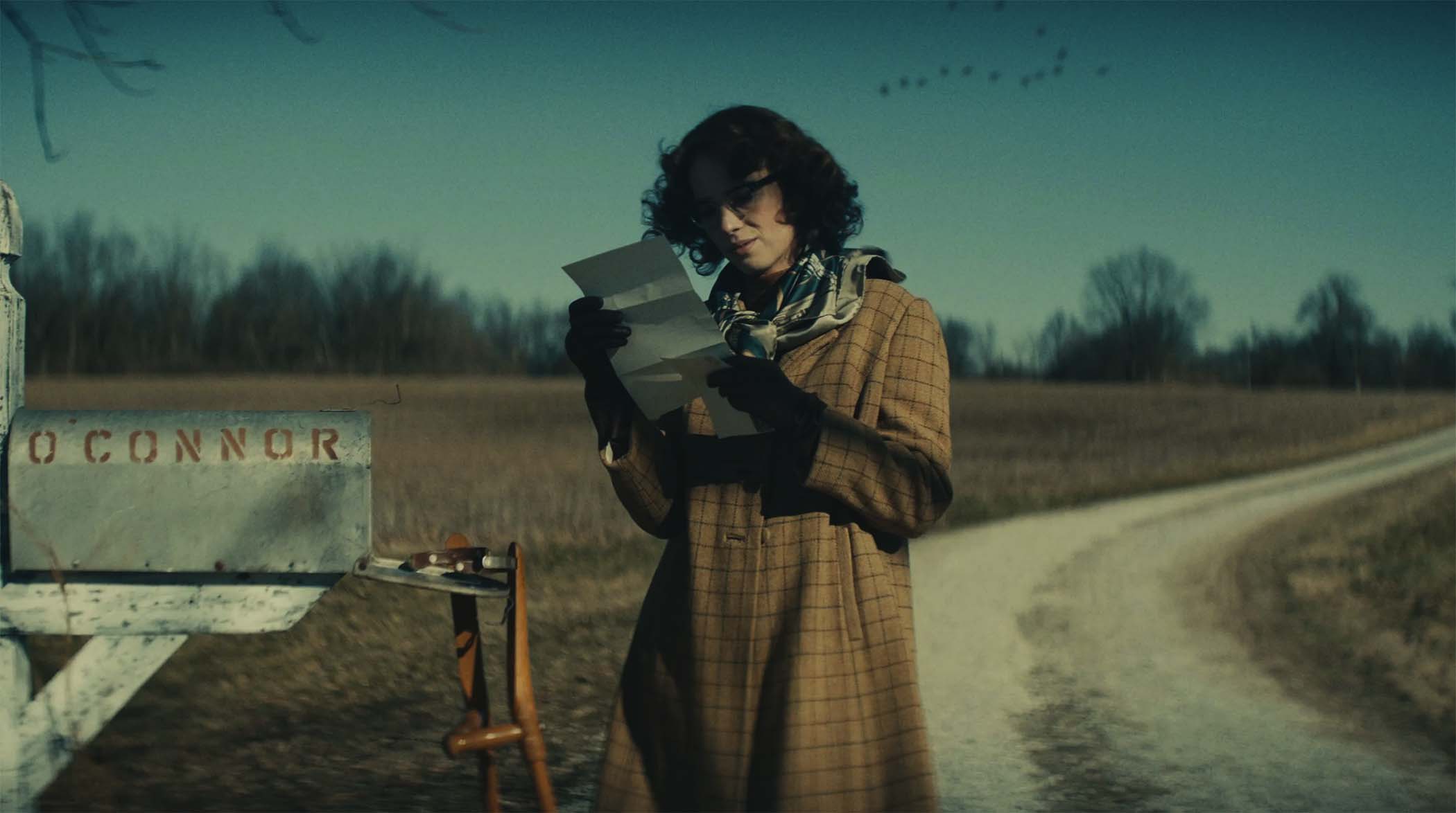 Review: Maya Hawke and Her Father Nail Flannery O’Connor’s Heroic ...