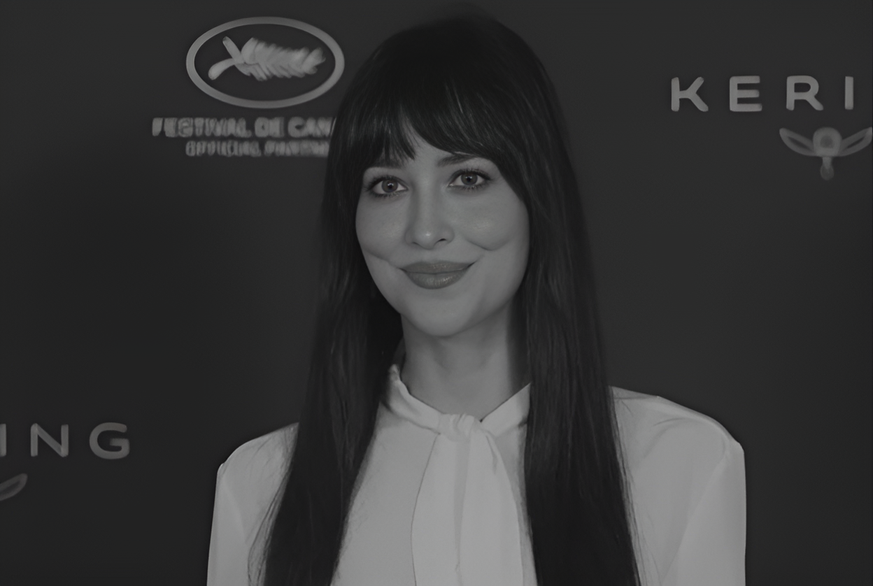 Pedro Pascal Jokes That Dakota Johnson Should Start An OnlyFans - LA Weekly