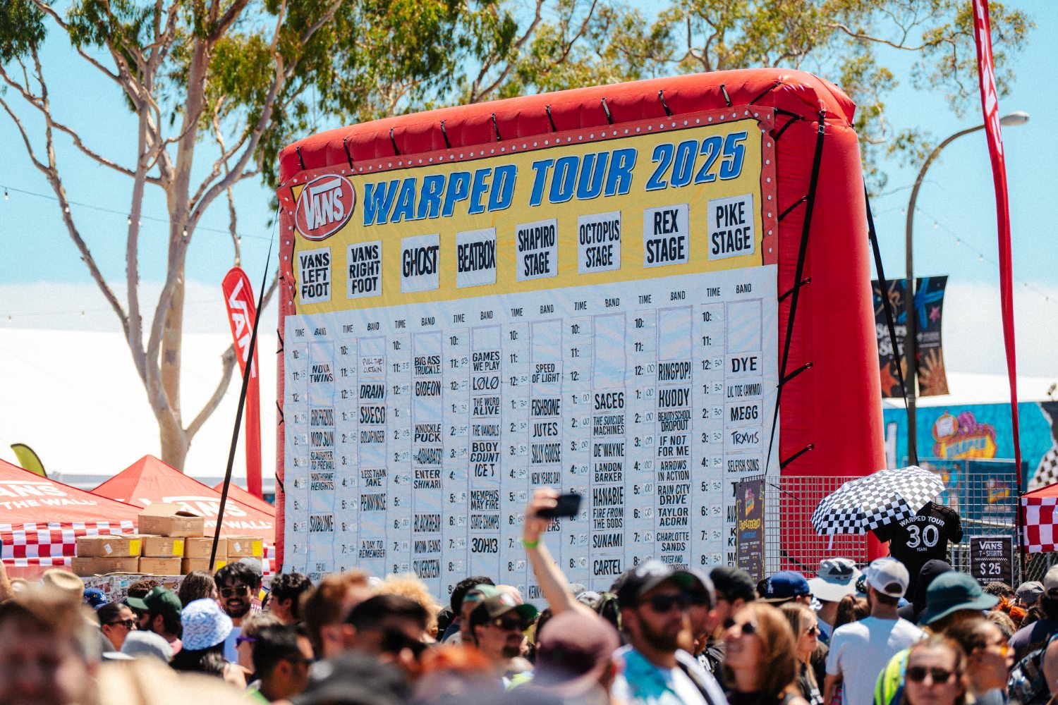 Sold Out 30-Year Anniversary Vans Warped Tour in Long Beach Proves the ...